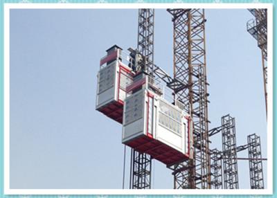 Cina Doppio passeggero della gabbia ed elevatore materiale della costruzione della gru 2700kg in vendita
