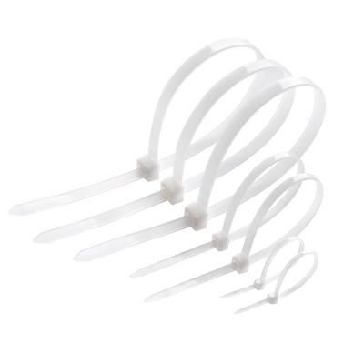 Cina Auto di plastica 104kpa di 4*150mm che chiude il nero a chiave bianco del cavo dei legami di nylon dello zip in vendita