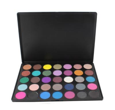 China O resíduo metálico colorido vislumbra o terno das cores da sombra 35 da composição do olho para a composição ocasional à venda