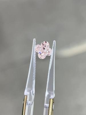 Cina Diamanti artificiali LV taglio di giglio rosa Diamanti trifoglio a quattro foglie trasparenza di diamanti VVS-VS in vendita
