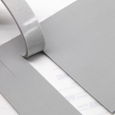 Cina EV Battery Sealing Silicone Foam Durometer Hardness 10-30Shore A Silicone Foam Battery with Customized Length in vendita