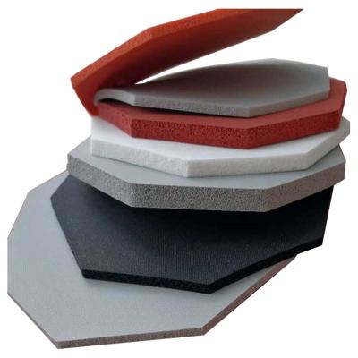 Cina Customized Width Silicone Foam Cutting Elongation 250%-600% in vendita
