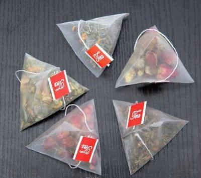 Cina Macchina imballatrice del tè di nylon della piramide dell'impacchettatrice della bustina di tè di Wolfberry di cinese in vendita