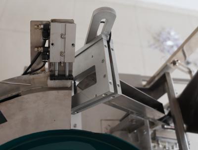 China CE Hardware Counting Packing Machine Tooth Paste Counting And Packaging Machine for sale