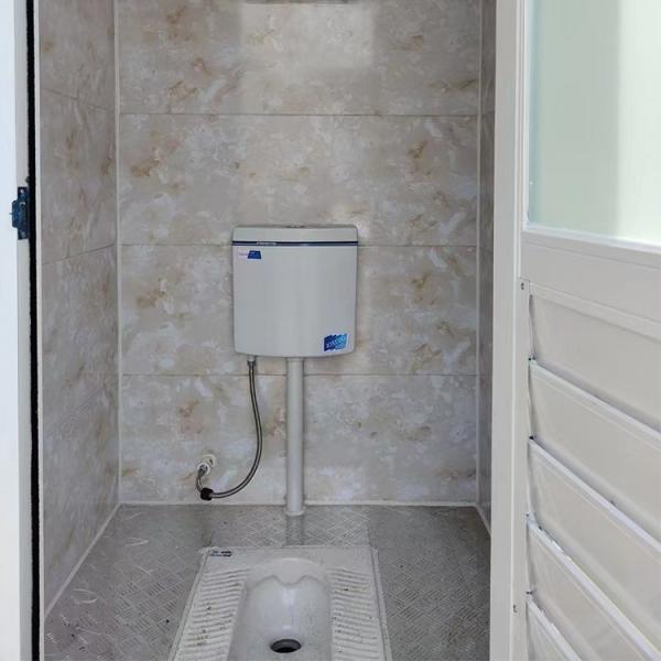 Plastic Close Coupled Comfort Height Portable Toilet And Bathroom For Outdoor Applications