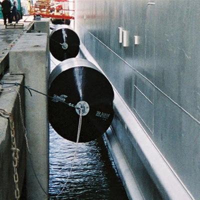 中国 D3.3MのABSはボートのための泡のフェンダーをつなぐ緩衝保護を証明する 販売のため