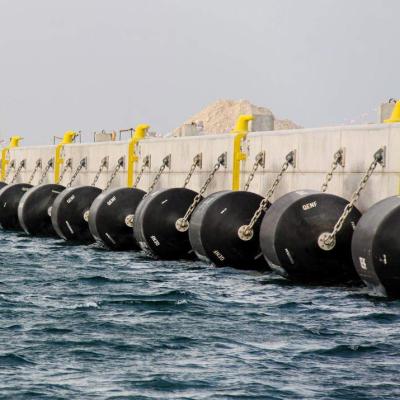 Cina La cellula chiusa del poliuretano spuma cuscini ammortizzatori della barca 2500mm*4000mm per la nave del bacino in vendita