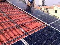 China Ground Mounting Structure Automatic Panel Cleaning Robot Complete Home Commercial Solar Power System Kit for sale