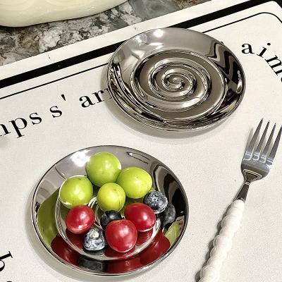 China Cartoon Snail Dinnerware Set Custom Size and Creative Luxury for Home Party Restaurant for sale