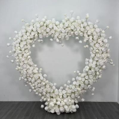 Cina Fiori artificiali Arco metallico Decorazione di matrimonio a forma di cuore per il giardino Casa Eventi di laurea di Natale in vendita