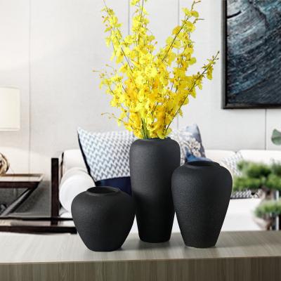 China Vaso de vidro de flores de cores personalizadas perfeito para ocasião do ano chinês e listras verticais à venda