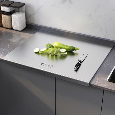 Cina Tavola da taglio trasparente fredda 4 con misure per il design della cucina moderna in vendita