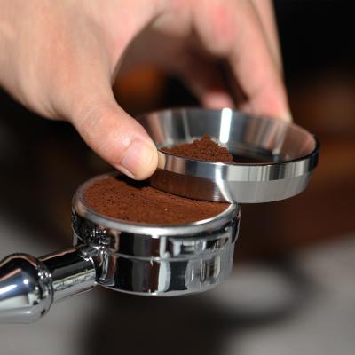 China Koffie- en theehulpmiddelen Intelligente draagbare filter dosering ring trechter milieuvriendelijk en draagbaar Te koop
