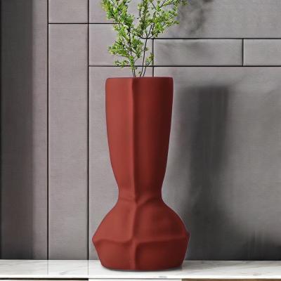 China Creative White Pot Arrangement Modern Ceramic Vase for Tabletop Decoration Pieces for sale