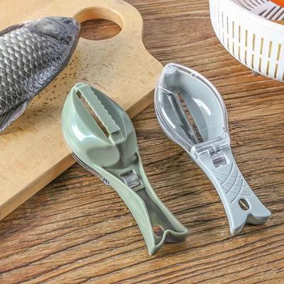China Upgrade Your Seafood Game with Melamine Plastic Fish Scales Scraper and Storage Box for sale