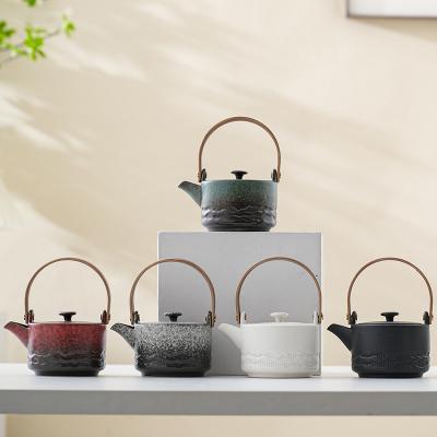 Cina Elegante teiera in ceramica in stile antico Perfetta per feste e occasioni speciali in vendita