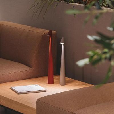 China Portable Cordless LED Table Lamp Eco-friendly 3-Level Brightness for Bedroom or Desk for sale