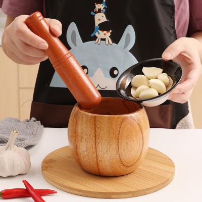 China Hand Vegetable Slicer Made of Bamboo for Efficiently Grinding Herbs Garlic Walnuts Spices for sale