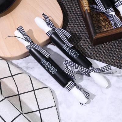 China Direct Supply of Small Quantity Order Mini Silk Screen Rolling Pin and Pastry Board for sale