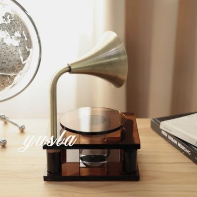 China Abstract Pattern Art Deco Hand Engraved Record Player for Home and Hotel Decoration for sale