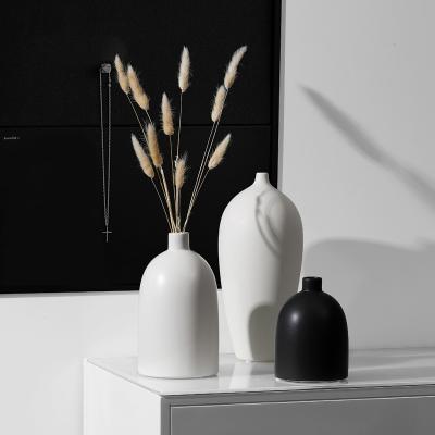 中国 家庭装飾品 リビング室内設計のための現代黒白セラミック花瓶 販売のため