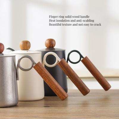 Cina Caffettiera in acciaio inossidabile con design elegante e moderno in vendita
