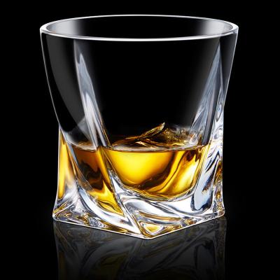 China Custom Engraved American Style Heavy Base Whiskey Shot Glasses for Whisky Bar Parties for sale