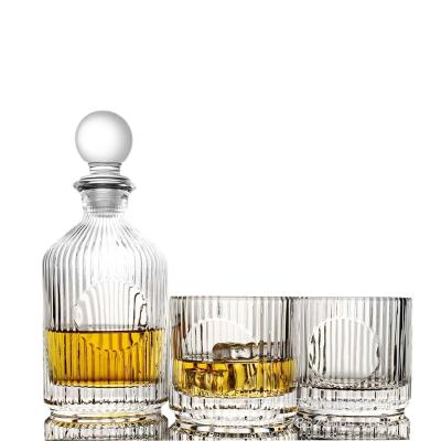 China Custom Engraved American Style Heavy Base Whiskey Shot Glasses for Whisky Bar Parties for sale