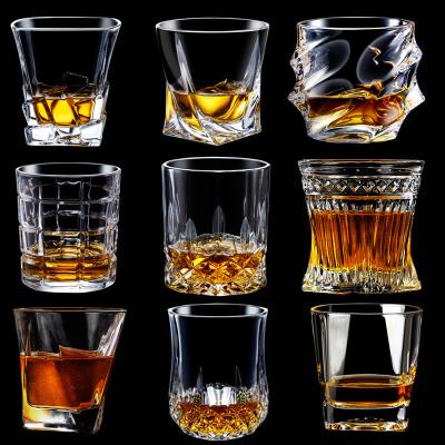 China Custom Engraved American Style Heavy Base Whiskey Shot Glasses for Whisky Bar Parties for sale