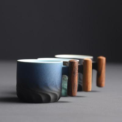 Cina Tazza da tè e tazza da vino in vetro in ceramica su misura Moderno design per il campeggio 2024 arrivi in vendita