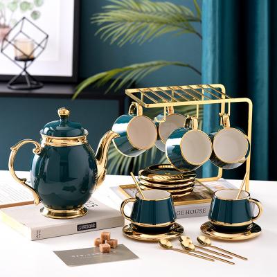 Cina Stile di design europeo Elegante bordo d'oro Vintage porcellana Tazza da caffè e piatto in vendita