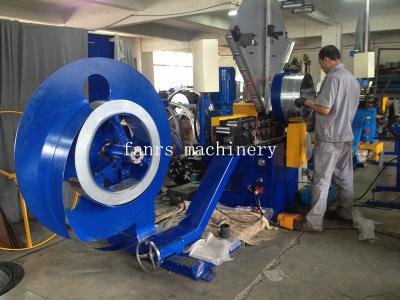 Cina La macchina della condotta di spirale di Mitsubishi SpA con il taglio del taglio del rotolo per la striscia d'acciaio/ha riparato la muffa in vendita