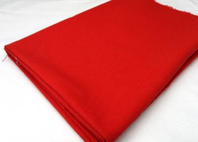 Cina 240-245gsm Twill Flame Retardant Fabric Non Flammable Oil Water Resistant Fabric Red in vendita