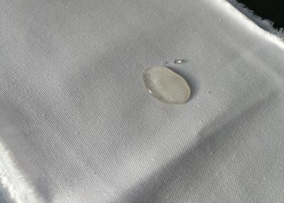 Cina Waterproof Anti Static Polyester Cotton Twill Fabric 235GSM For Uniform in vendita