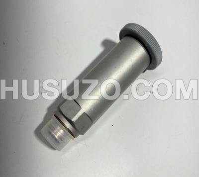 Cina NPR66 600P Ricambi per autocarri Isuzu Pompa di alimentazione del carburante 1157610061 in vendita
