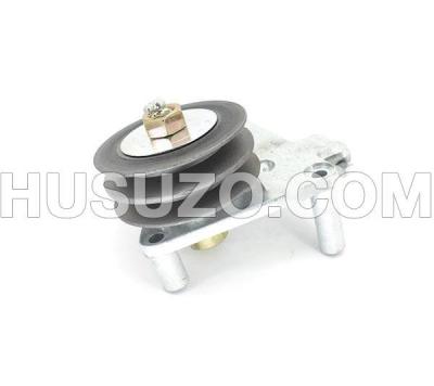 Cina 1-13660352-0 Puliera di tensione in inattività della cintura motrice per ISUZU CYZ CXZ 6WF1 in vendita