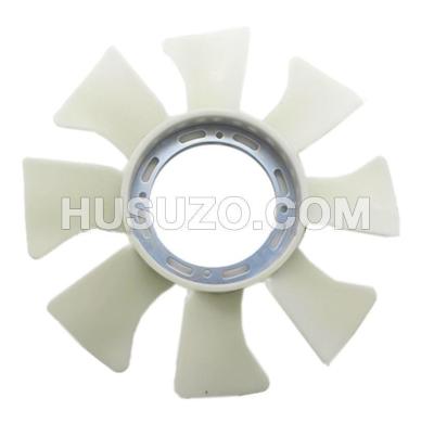 Cina ISUZU NPR66 4HF1 Radiatore di raffreddamento per autocarri 8971316641 in vendita