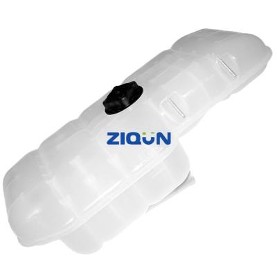 Cina OEM di plastica 1674918 vaso di espansione del camion di 3979764 540mm in vendita