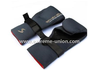 China Underwater Diving 3mm Warm Keeping Elastic Glove With Neoprene for sale