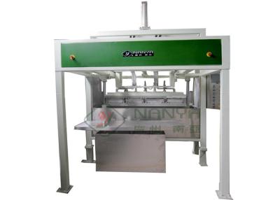 China Waste Paper Pulp Molding Egg Tray / Carton / Box Making Machine with A Drying Room for sale