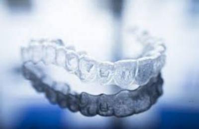 Cina strati di plastica trasparenti 7mm di 0.5mm 0.8mm 1.0mm 1.5mm 2mm 3mm 4mm 5mm 6mm PETG per l'apparecchio ortodontico in vendita