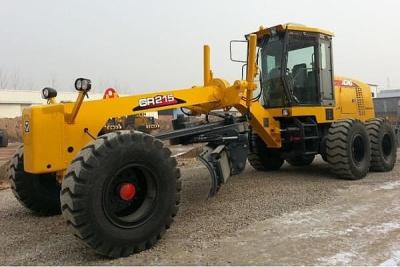 Máquina GR215 del graduador del motor de XCMG 215HP con la tierra de 450m m Max. Lift Above y la cuchilla delantera