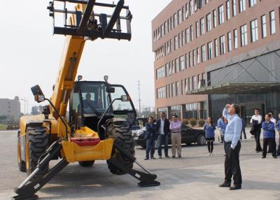 Cina Multi carrello elevatore telescopico di funzione XCMG con la struttura compatta dell'asta estesa in vendita