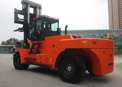 Cina Un carrello elevatore a forcale industriale diesel resistente CPCD150 da 15 tonnellate per costruzione, trasporto in vendita