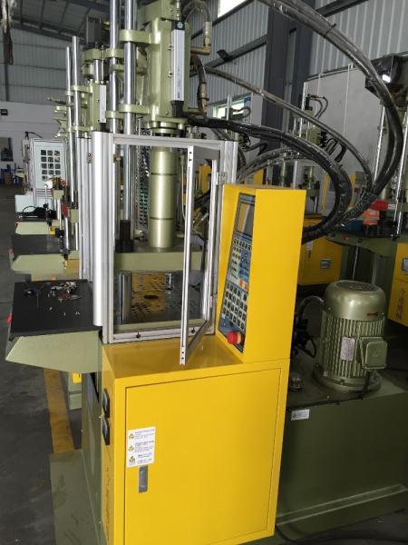 Quality 55T Hydraulic Plastic Vertical Moulding Machine Manufacturers for sale