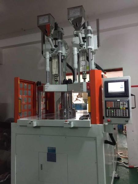 Quality Hydraulic Two Color Vertical Injection Molding Machine 14.5kW JTT-550 2V3R for sale