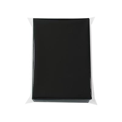 Cina Custodie per carte personalizzate all'ingrosso 62x89mm Buste per carte collezionabili con trama nera arancione in vendita