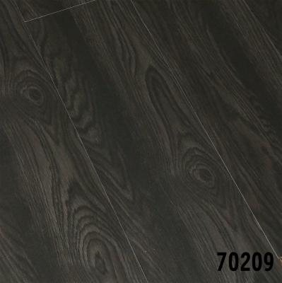 China wood plank hdf grade31 ac3 german technology 8.3mm laminate floor for sale