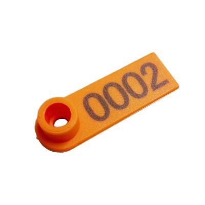 China 134.2KHZ etiqueta de seguimiento animal, etiqueta de oído del RFID para el cerdo de las ovejas del ganado en venta