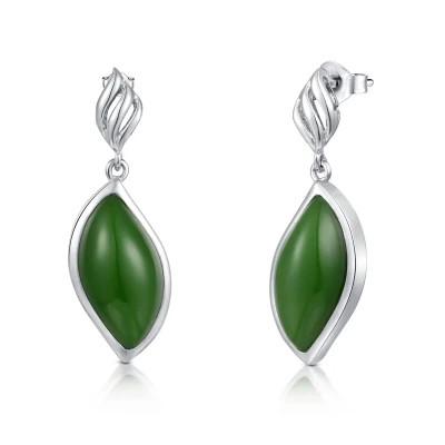 China La hoja diseña 925 Sterling Silver Stud Earrings Gemstone Emerald Green Stone Earrings en venta